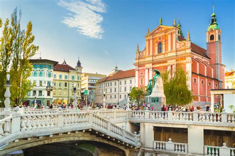 Conheça a Eslovénia e venha visitar este país a Into the Balkans