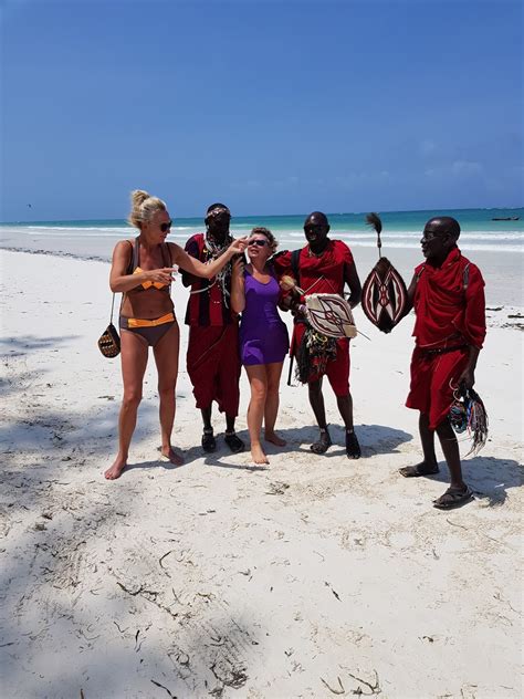 Fascynujące Podróże Kenia Hotel Diani Sea Lodge