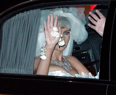 Melania Trump Wedding Dress 60 Photos