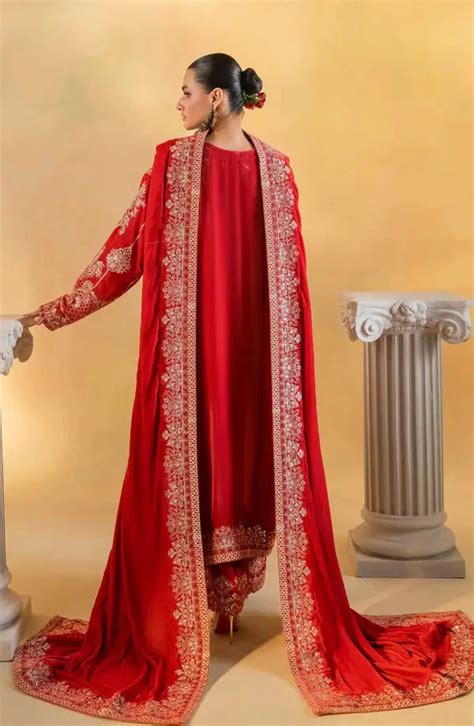 Popular Maryum N Maria Pakistani Brand For Women At Rangreza