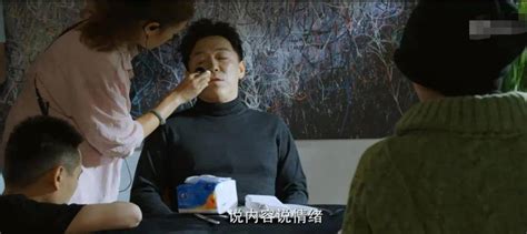 影视圈的乱象超乎想象：袁冰妍猛灌眼药水，黄渤致敬“数字先生”替身