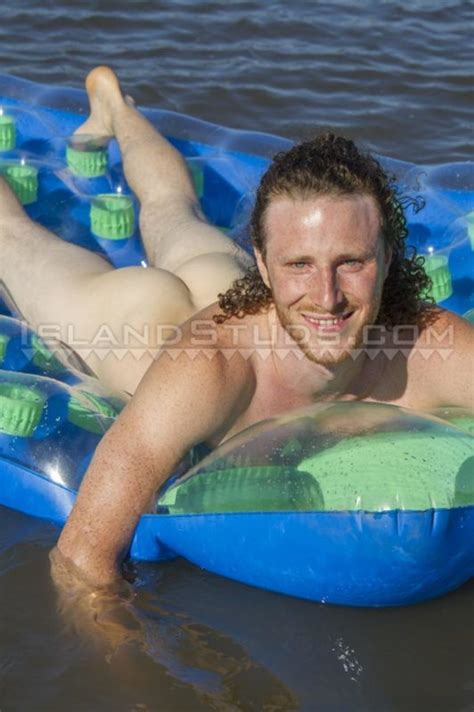 Sexy Long Haired Ginger Bisexual American Stud Riley Rodriguez Juggles And Jerks His Big Uncut