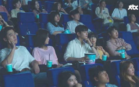 ‘얼굴 천재 차은우 옆에서 ‘영화를 볼 수 없는 이유 인사이트