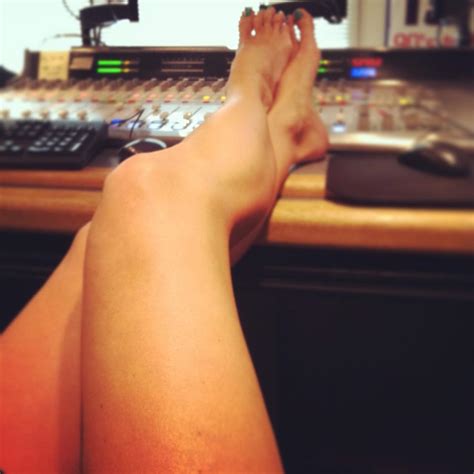 Mckinzie Roths Feet
