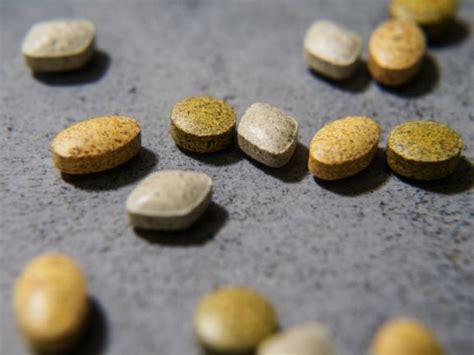 ウェルネスデイリーニュース サプリ、栄養素摂取量への寄与度は？ 東邦大学医学部の研究チームが調査、海外誌に論文