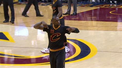 Lebron James Throws Down The Alley Oop