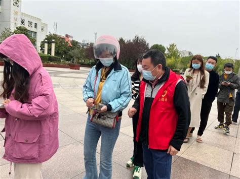 桐城法院：假期坚守防疫一线，展现党员责任担当澎湃号·政务澎湃新闻 The Paper
