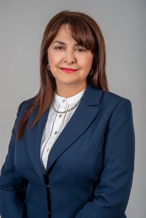 Проф д р Севдалина Турманова председател на Общински съвет Бургас и член на УС на НАПОС