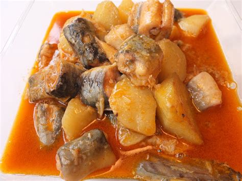 Cocinando con Lola García All i pebre de anguilas con patatas