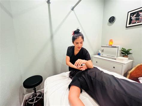Aura Thai Massage And Spa Updated July 2025 103 Photos 6160 W