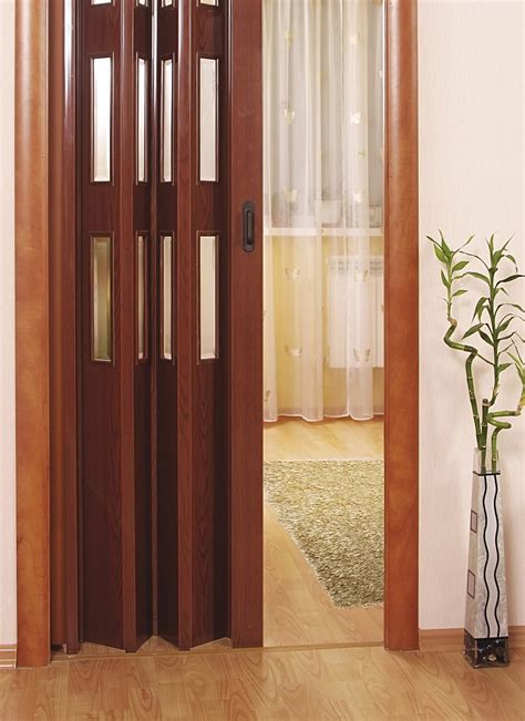 Accordion Doors Foto Interior Design Inspirations