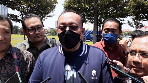 Ditetapkan Tersangka Dirut LIB Penuhi Panggilan Penyidik Polda Jatim