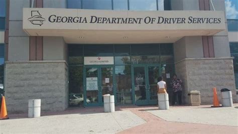 Georgia Department Of Driver Services Warns Of Continued Delays Fox 5