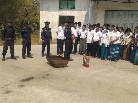 ချမ်းမြသာစည်မြို့နယ် အထက်မြန်မာပြည်ပုံနှိပ်တိုက်တွင် မီးဘေးကြိုတင်ကာကွယ်ရေး အသိပညာပေး လုပ်ငန်းမ