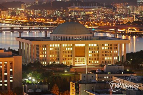 尹 대통령 취약계층 난방비 지원 1000억 예비비 재가총 1800억 긴급 투입
