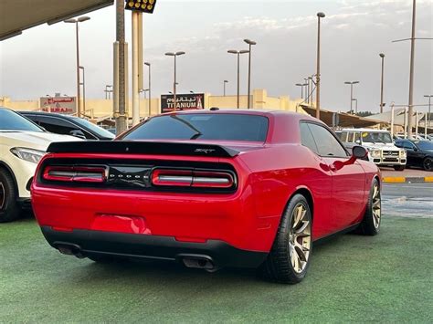مستعملة دودج تشالينجر Srt هيلكات 2016 للبيع في دبي 709368