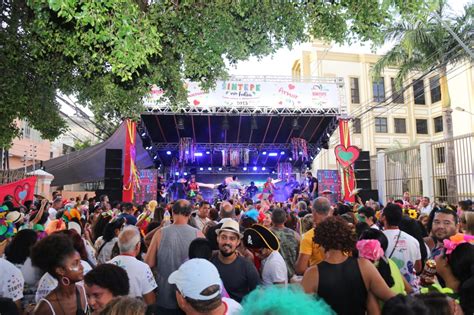 Carnaval do Sintepe é um sucesso no ritmo da folia e da educação