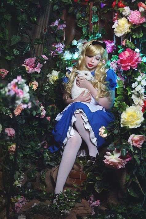 Alice In Wonderland Alice In Wonderland Photography Alice Cosplay
