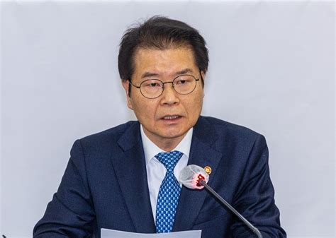 공짜야근 포괄임금 손본다고용장관 3월 대책 발표 Sbs Biz