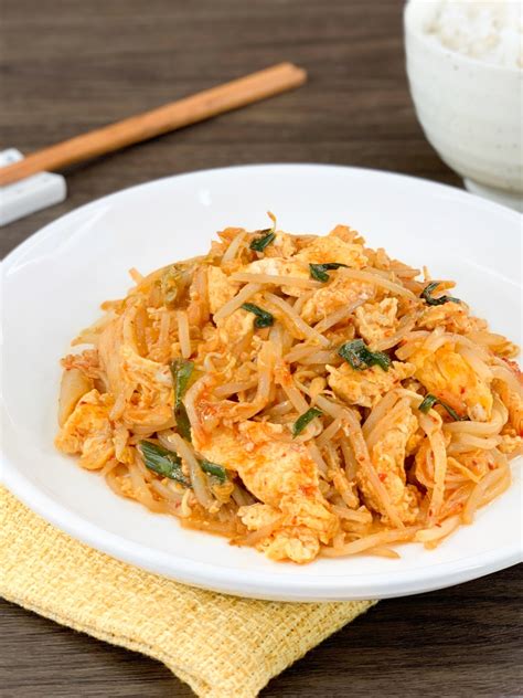 ご飯進む♪もやしとキムチのふわたま味噌炒め《満腹節約おかず》 レシピサイトnadia
