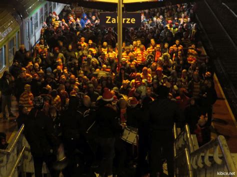 Galeria Górnik Zabrze Jagiellonia Białystok 2019 12 21 Kibice net