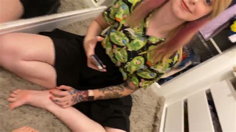 Gabi Cattuzzos Feet