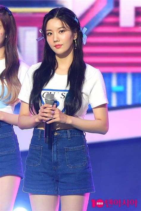 Ten 포토 아이즈원 권은비 Cg같은 미모 텐아시아