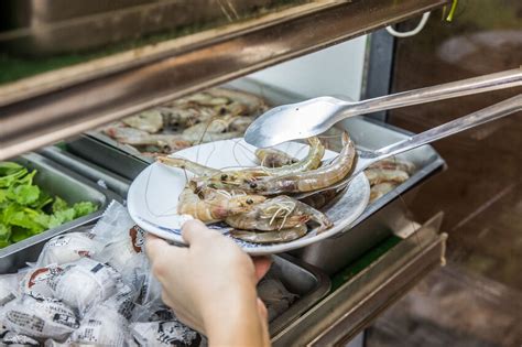 羊霸天下 龍潭店｜不怕你吃！超霸氣羊肉爐，食材多到你會怕的羊肉爐吃到飽美食walkerland窩客島