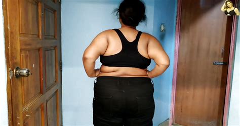 Bhabhi Ne Kha Mujhe Aur Jor Se Chodo Hot Bhabhi Yoga Karte Hai Devar
