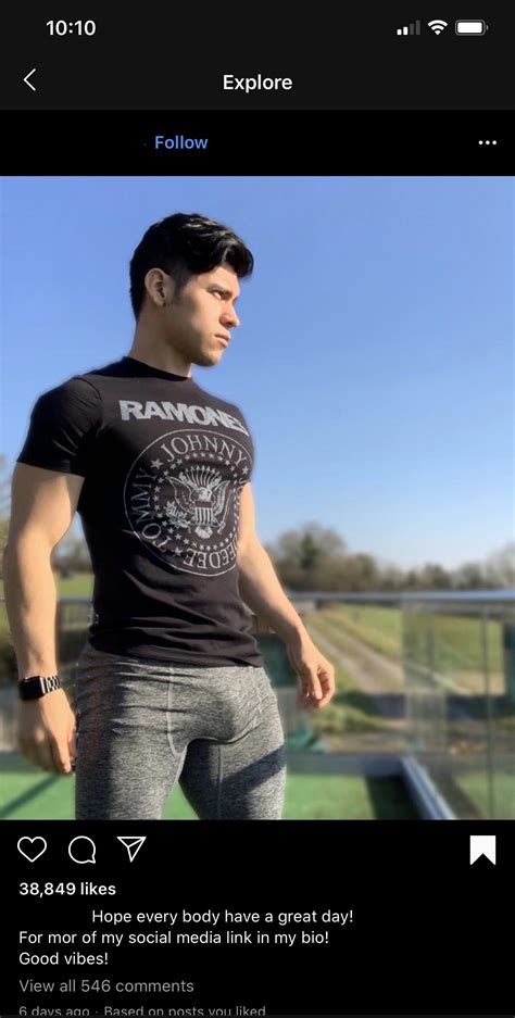 Guy Photoshopped His Bulge Rinstagramreality