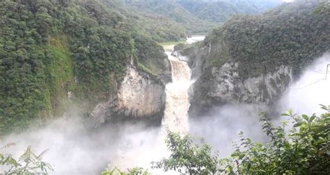 Cascada De San Rafael El Oriente Ecuador