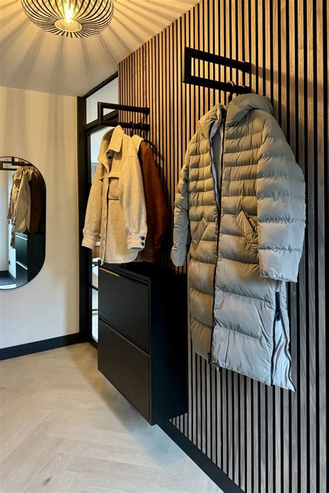 Inspiratie Voor Houten Lattenwanden En Kapstokken In Je Hal