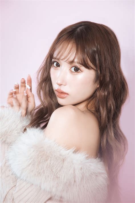 伊藤 桃々 Platinum Production