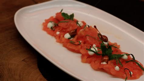 Carpaccio de tomate pamplemousse Restaurant D Eux Même