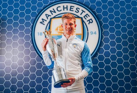 Pfa Awards 2021 Kevin De Bruyne Retains Players Player Of The Year