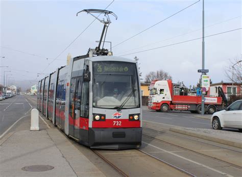 Wien Wiener Linien SL B XXI Floridsdorf Jedlesee Prager Straße Winkeläckerstraße