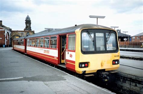Pin On Dmus Train British Rail British
