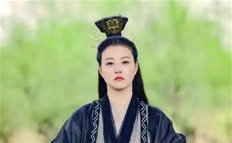 5位「滅絕師太」，94版的是童年陰影，圖五是「最美滅絕師太」 每日頭條