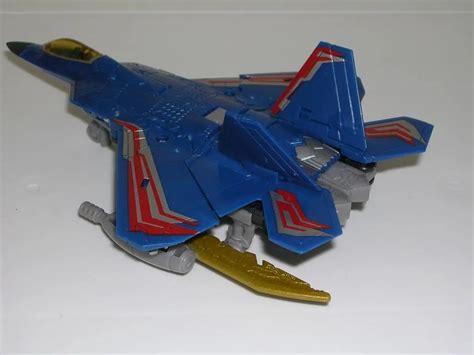 Transformers Dark Of The Moon Thundercracker Deluxe By Hasbro Figurefan Zero