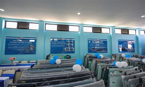 Aguila Auto Glass Formally Opens In Dinalupihan Bataan Visor