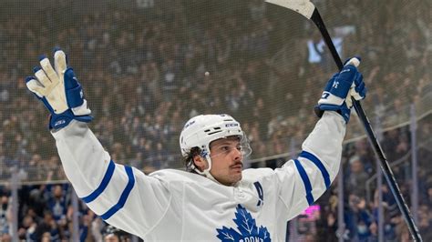 Matthews Sets Maple Leafs Record With 55 Goals In One Nhl Season