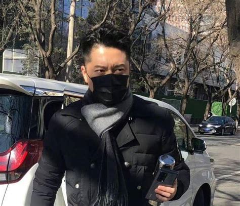 春晚彩排！章若楠、贾冰、马旭东亮相，沈腾马丽冯巩张小斐缺席 搜狐大视野 搜狐新闻