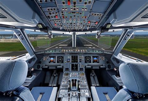 Airbus A320 Cockpit Takeoff