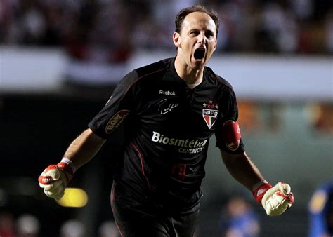 Rogério Ceni é uma tragédia para o São Paulo