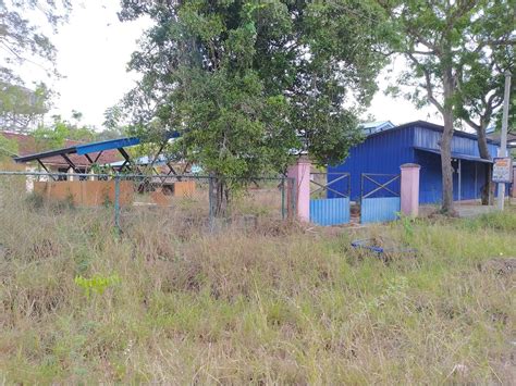 නිලධාරීන්ට හිසරදයක් වූ තබ්බෝව පොල