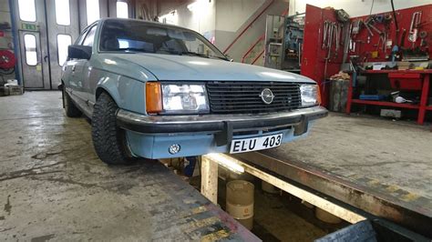Opel Rekord E1 1982 Garaget