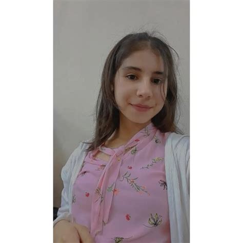 𝕂𝕒𝕣𝕚 ℂ𝕙𝕒𝕞𝕠𝕣𝕣𝕠 ☀︎☀︎︎ Karichamorro23 • Threads Say More