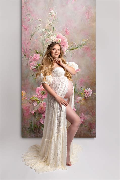 Red Carpet Moment For You And Your Bump — Kasia Soszka Photography