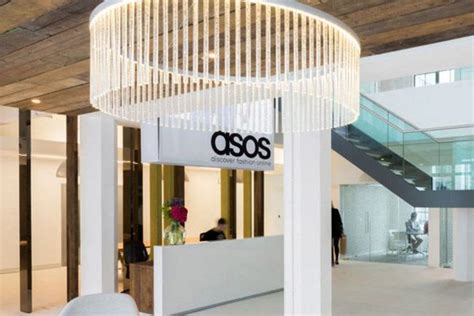 ASOS, The Fastest Growing Retailer In The UK - mmqails