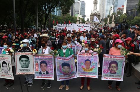 Retroceso Cancelación De órdenes De Aprehensión A Involucrados En Desaparición De Normalistas